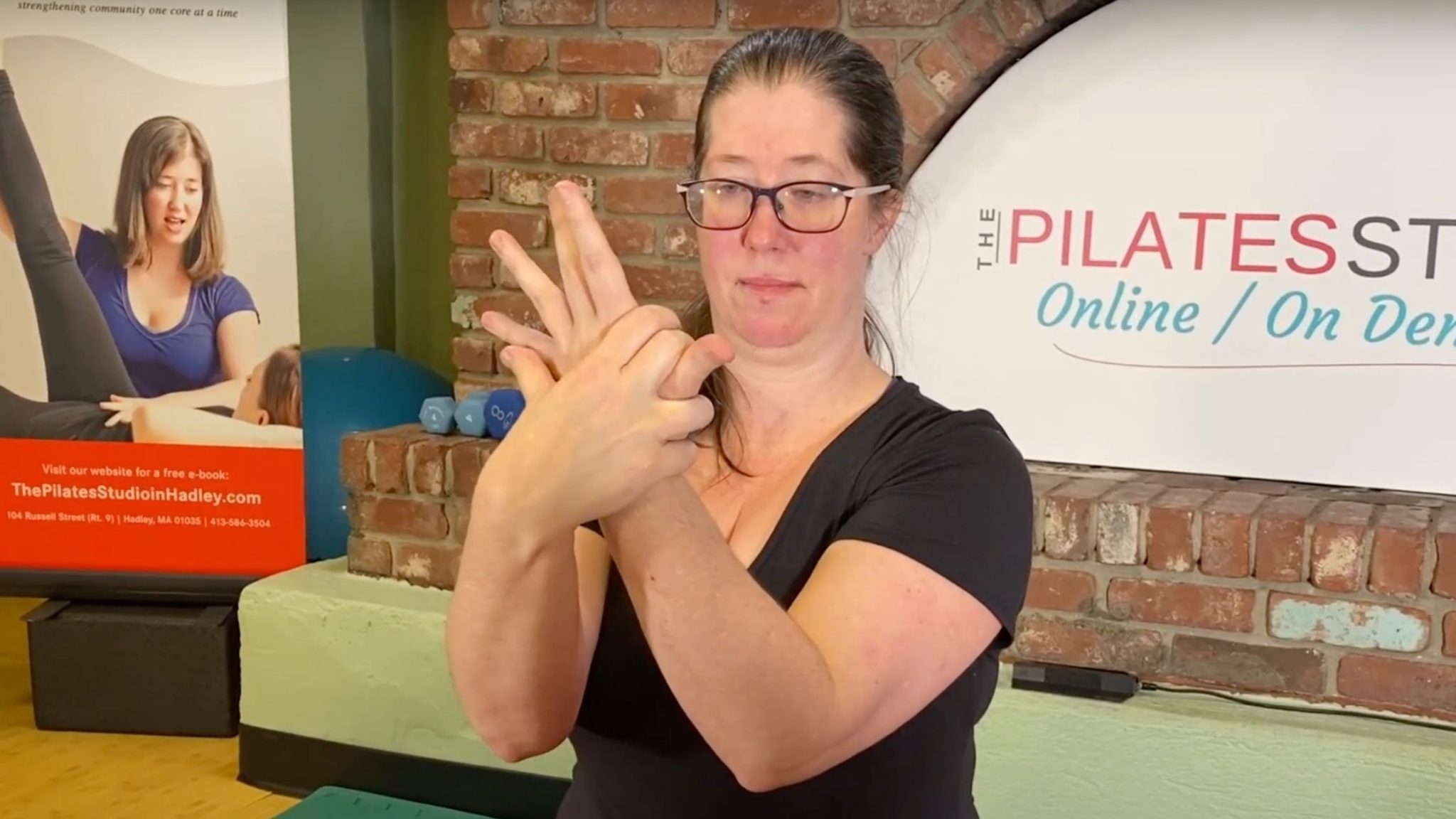 Here’s a Quick Way to Improve Wrist Strength - The Pilates Studio